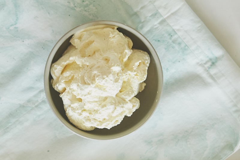 Freshly Whipped Whiskey Cream - O'Chim - Finest Pecan Pies & Sugee Cake